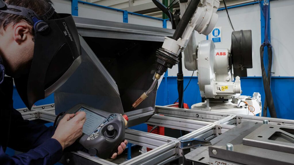 What is industrial welding and what types are there? - SMARMEC